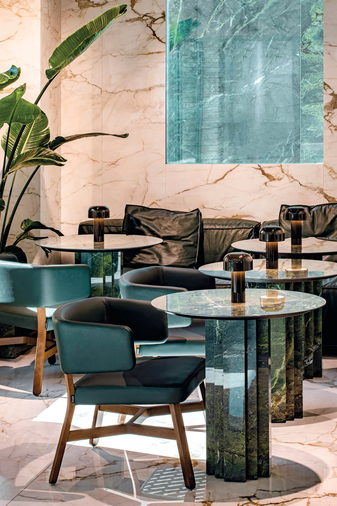 The Arena Showroom - Ariostea